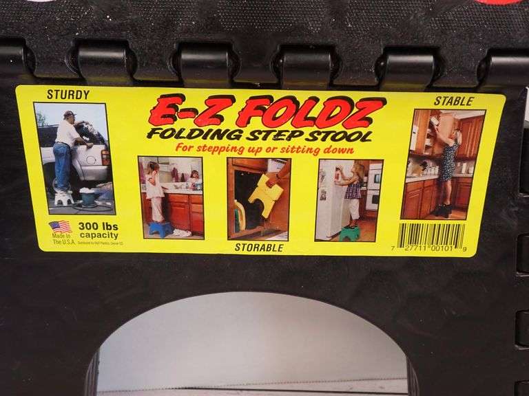 E-Z Foldz Folding Step Stool - 300lb Capacity - Auction Ohio