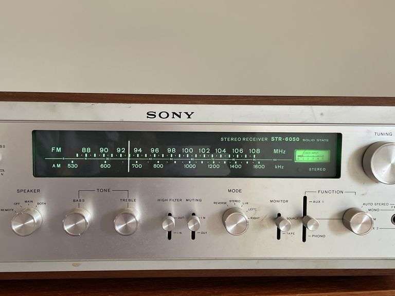 Vintage Sony Receiver - Auction Ohio