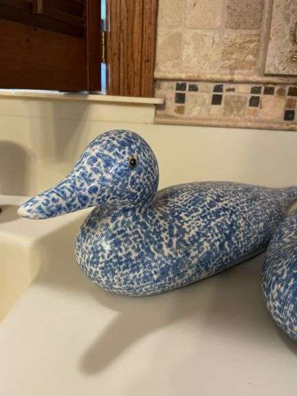 Five Blue Speckled Ceramic Ducks - Auction Ohio