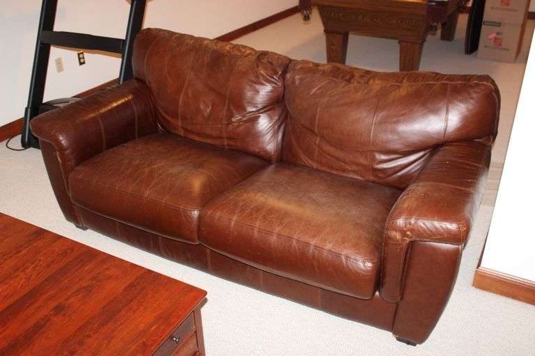 Lane Leather Sofa - Auction Ohio