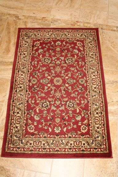 Persian Style Rug - Auction Ohio