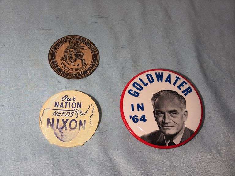 Political Buttons - Auction Ohio