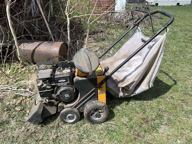 Baker Chipper/Shredder/Vacuum - Auction Ohio