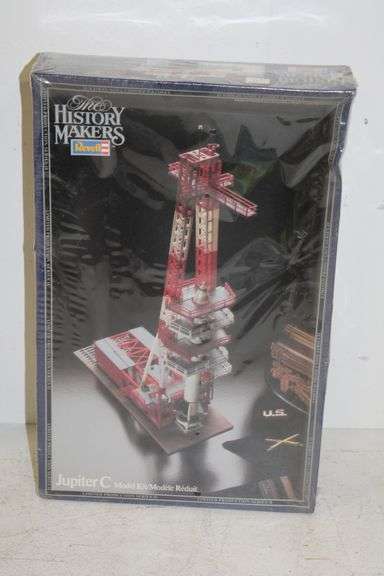 Revell Jupiter C Model Kit - Auction Ohio