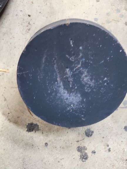 Cast Iron Kettle Rusted Inside See Pictures - Auction Ohio