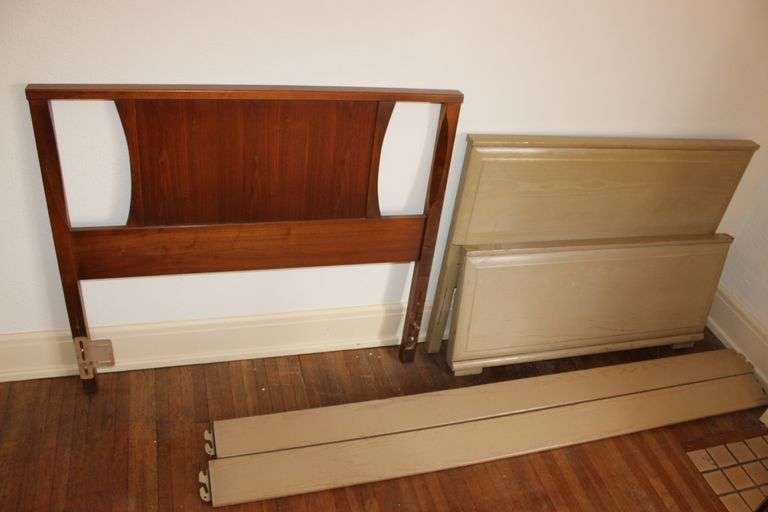 MCM Headboard & Bed - Auction Ohio