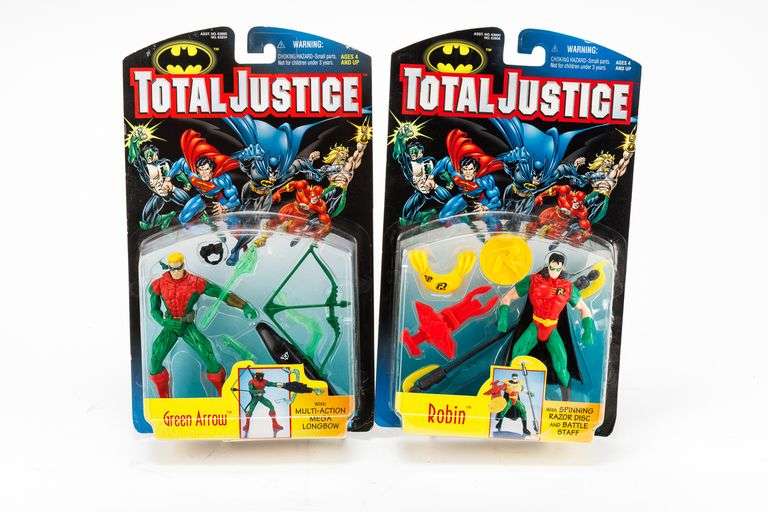 Batman- Total Justice- Green Arrow and Robin NIP - Auction Ohio