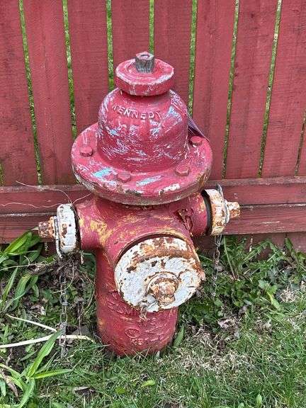 Kennedy Cast Iron Fire Hydrant - Auction Ohio