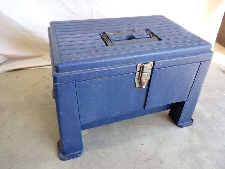 Stack-On Step Stool Toolbox with contents - Working Drill and hole saws ...