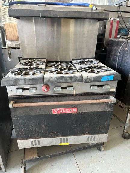 Vulcan Stove with Six Burners - Auction Ohio