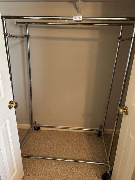 Closet Rack - Auction Ohio