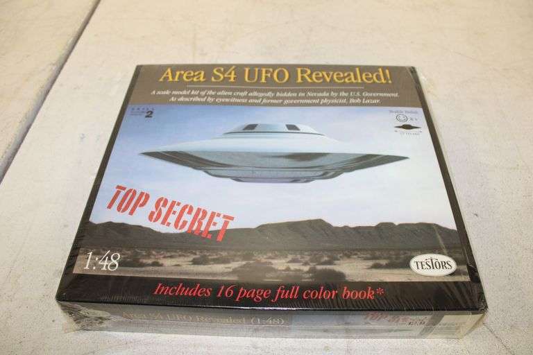Testors UFO Model Kit - Auction Ohio
