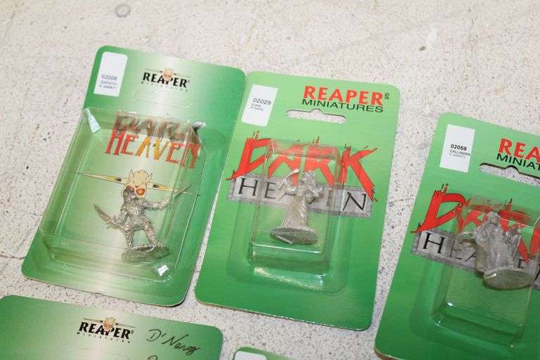 Reaper Dark Heaven Miniatures Figures - Auction Ohio