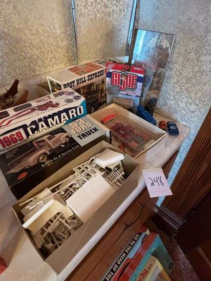 Vintage Models and Matchbox Cars - Auction Ohio
