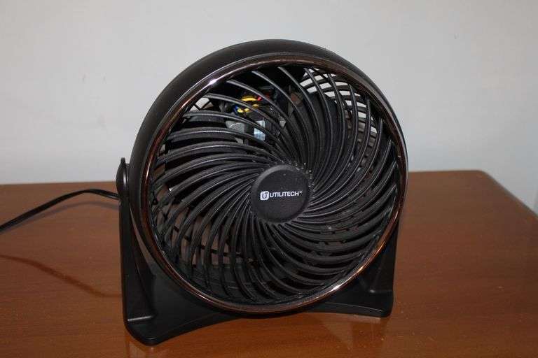 Fan, Nikon Camera & More - Auction Ohio