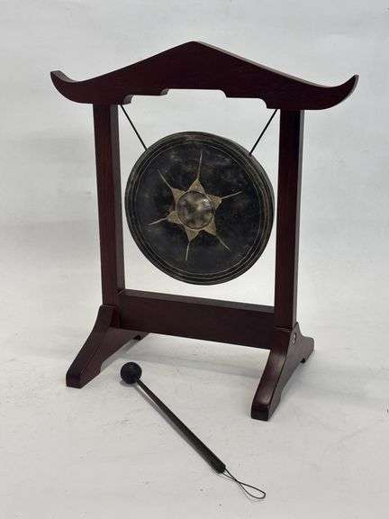 MINIATURE JAPANESE GONG. - Auction Ohio