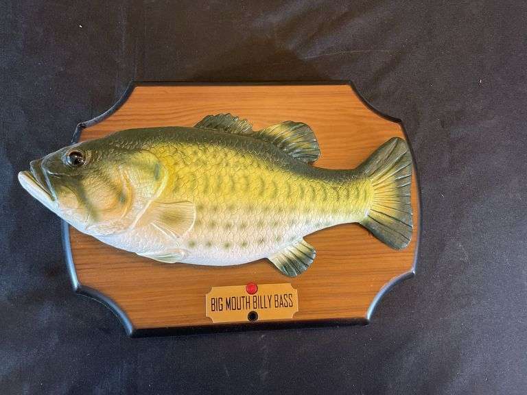 Big Mouth Billy Bass - Auction Ohio