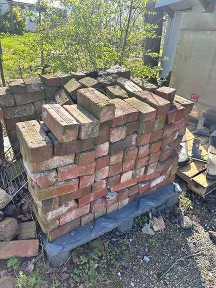 Skid Full Of Bricks Most Are Hocking Brick - Auction Ohio