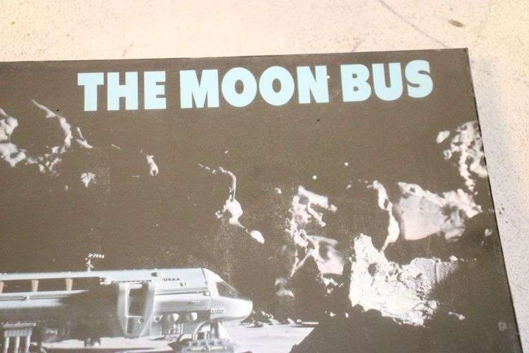 Moebius The Moon Bus - Auction Ohio
