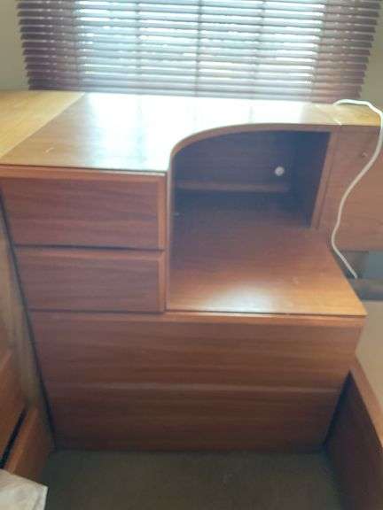 Dixie Scova Teak MCM 4-Drawer Nightstands - Auction Ohio