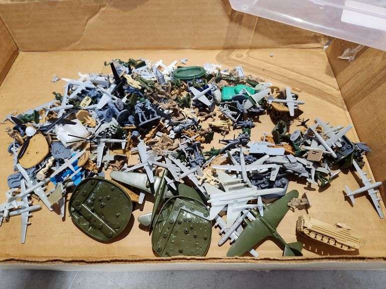 Assorted Miniature Plastic Toy Planes, Tanks, Vehicles, Military Men ...