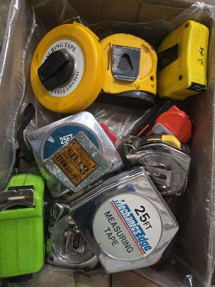 Assorted tape measures - Auction Ohio