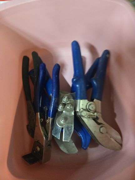 Assorted tools - Auction Ohio