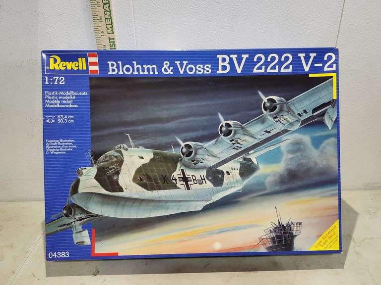 2002 Revell Blohm & Voss BV 222 V-2 1/72nd Scale Level 5 Model Factory ...