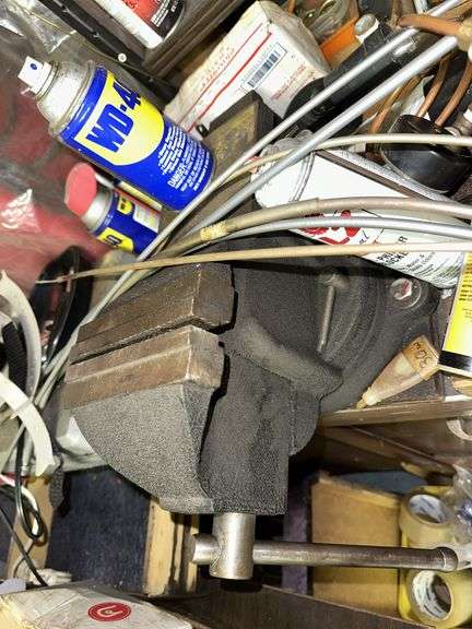 Vice & Grinder - Auction Ohio