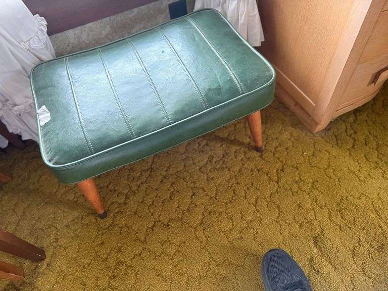 MCM Danish Ottoman - Auction Ohio