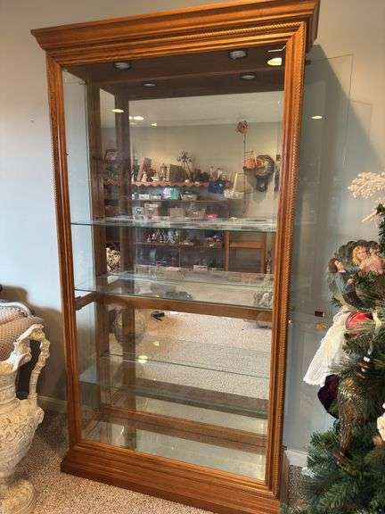 Lighted Curio Cabinet - Auction Ohio