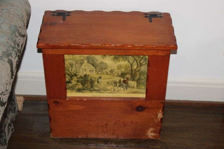 Decorative Box - Auction Ohio