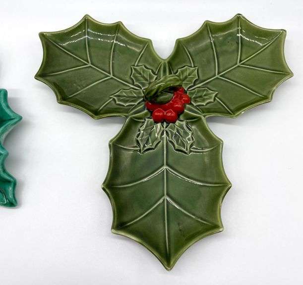 Norcrest & Other Holly Serving ware - Auction Ohio