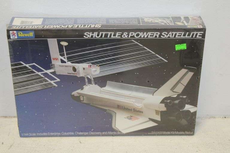 Shuttle & Power Satellite Model Kit - Auction Ohio
