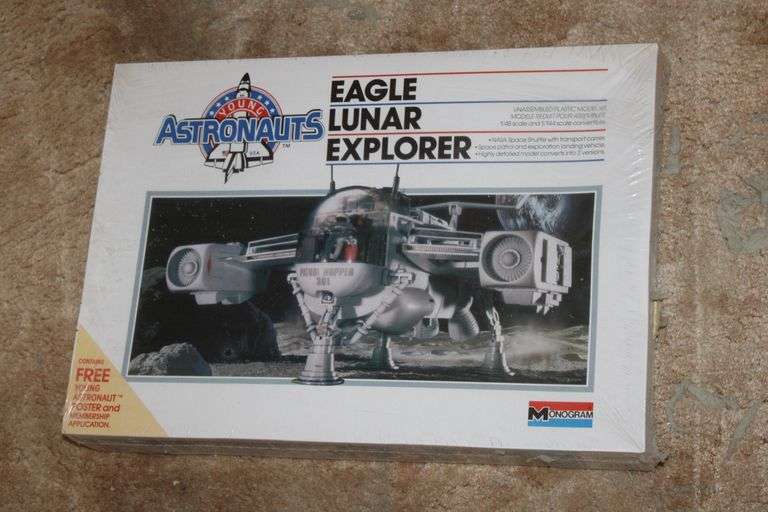 Young Astronauts Eagle Lunar Explorer Model Kit - Auction Ohio
