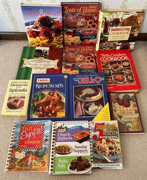 Vintage Cook Books - Auction Ohio