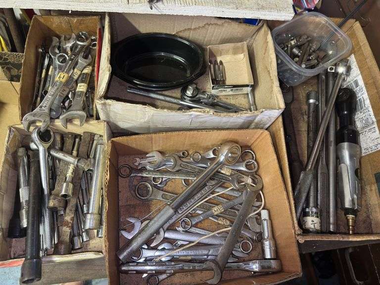 Wrenches & Sockets - Auction Ohio