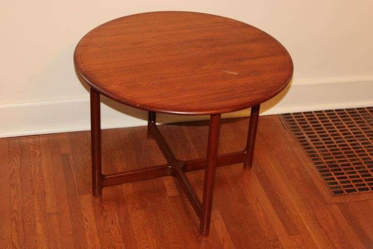 MCM Side Table - Auction Ohio