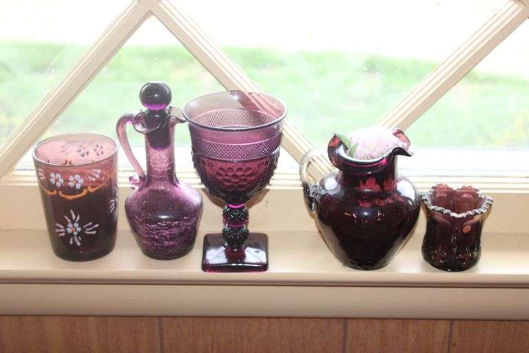 Amethyst Glassware - Auction Ohio