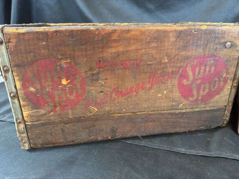Sun Spot & Austin Powder Co. Boxes - Auction Ohio