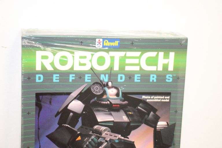 Revell Robotech Defenders - Auction Ohio