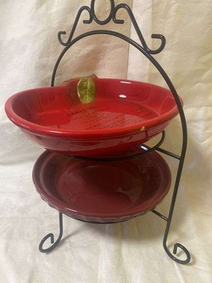 Two Tier Pie Rack With Two Pie Plates - One Longaberger - Auction Ohio
