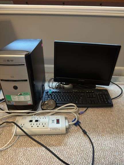 Computer Monitor, Monitor, Keyboard, Power Strip - Auction Ohio
