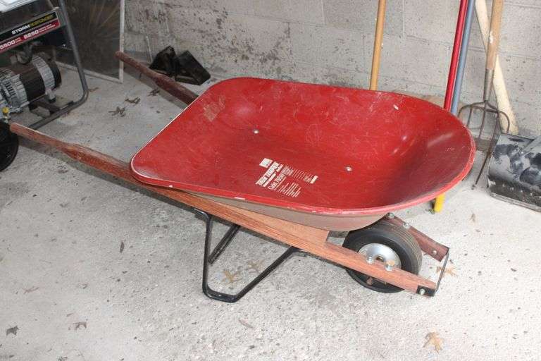 True Temper Wheel Barrow - Auction Ohio