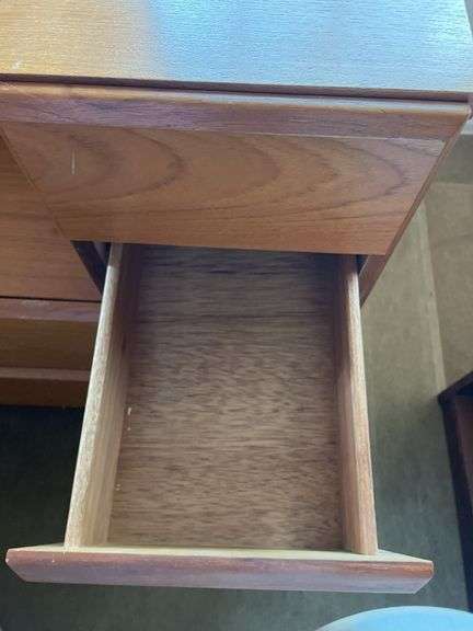 Dixie Scova Teak MCM 4-Drawer Nightstands - Auction Ohio