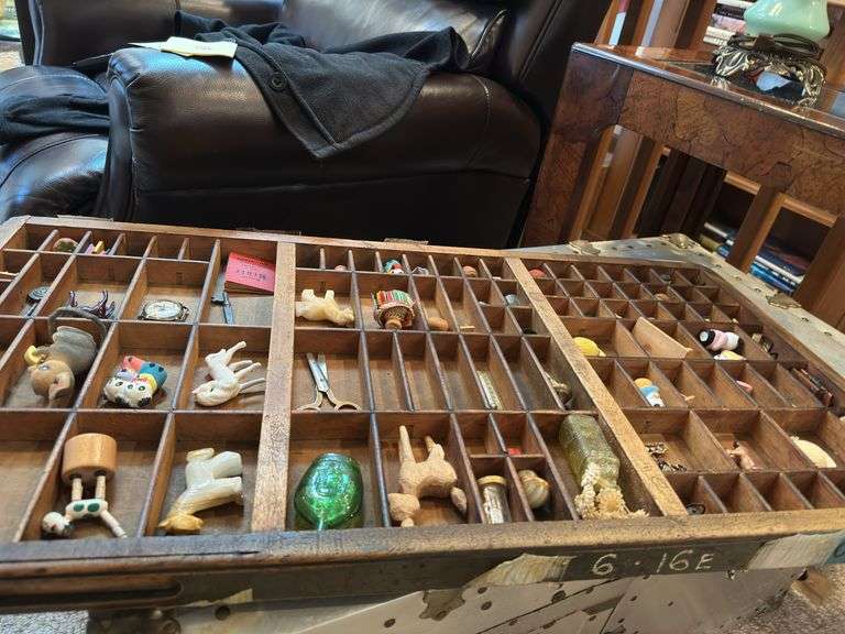 Printer tray with collectibles - Auction Ohio