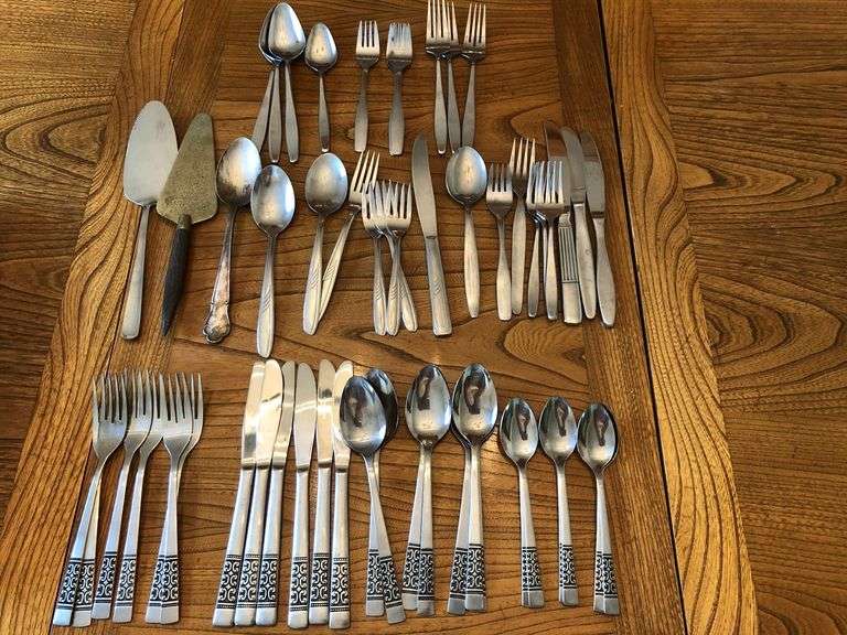 Vintage Stainless Flatware - Auction Ohio