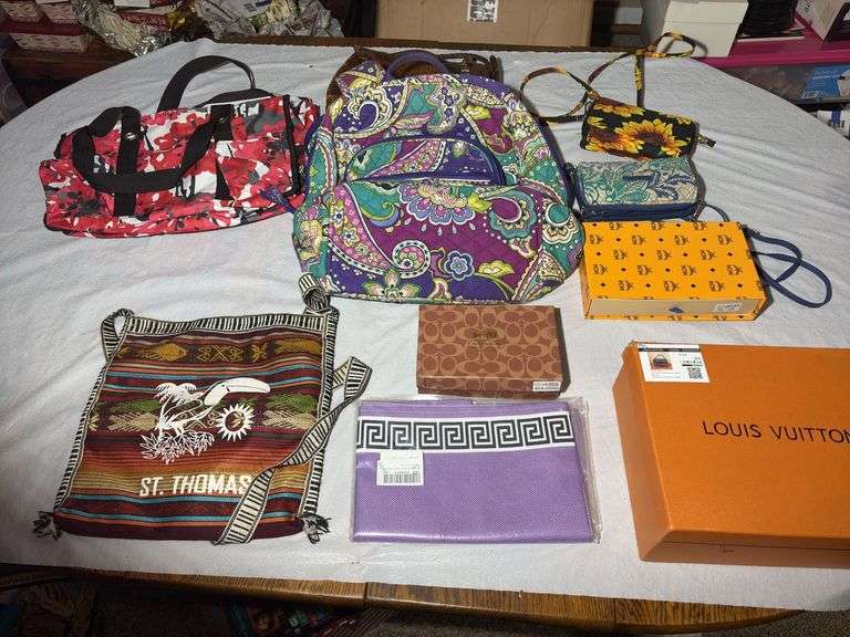 Purses - Auction Ohio