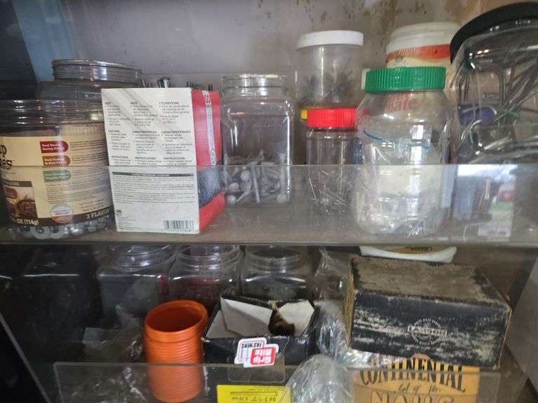 Assorted hardware - Auction Ohio