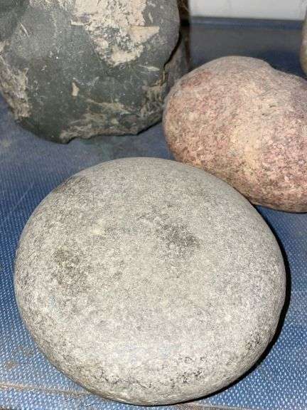 Native American Stone Artifacts - Auction Ohio